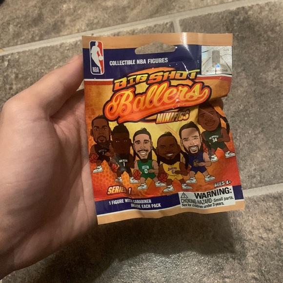 NBA | Toys | Nba Big Shot Ballers Minifigs Series Collectible Figurine ...